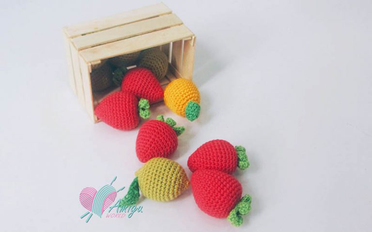 How to crochet small strawberry amigurumi pattern