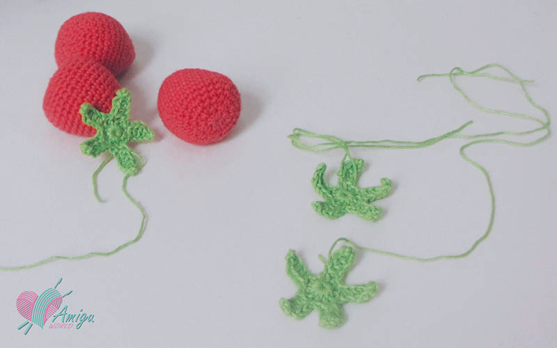 How to crochet small strawberry amigurumi pattern